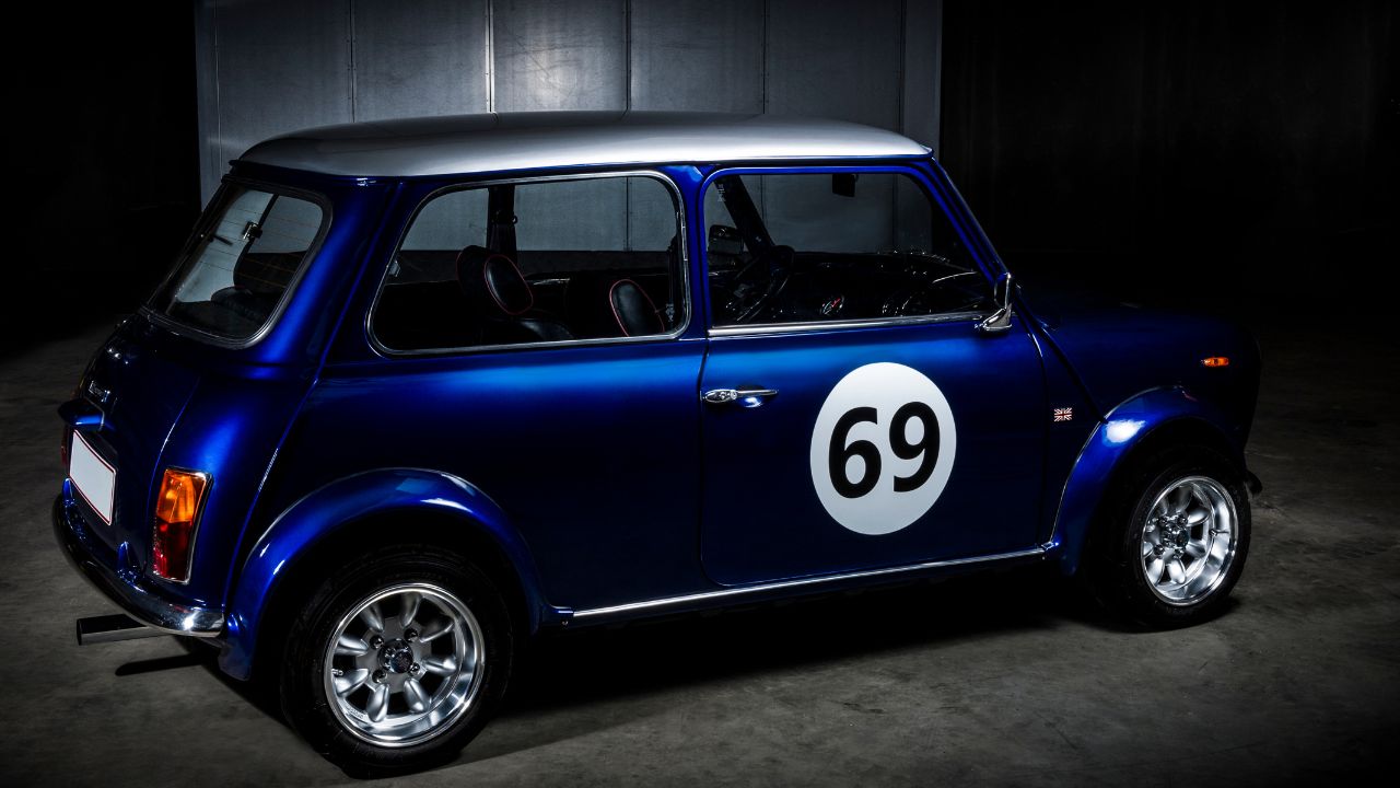 Best Mini Cooper Body Shop in Dubai! - Car Painting Dubai